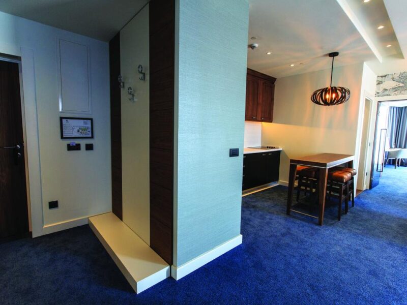 Kalamper Hotel - Saint-Gobain International Gypsum Trophy