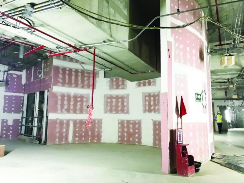 Midfield Terminal Building Abu Dhabi Airport - Saint-Gobain ...